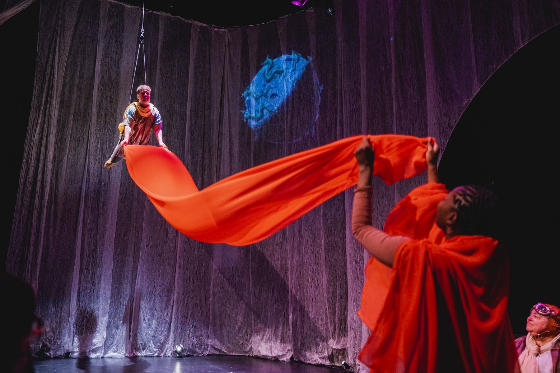 Review: A deaf theatre company's unique and moving "Little Prince ...